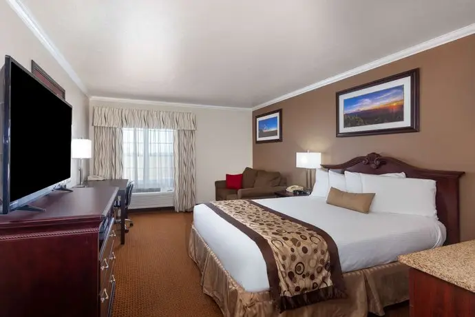 Ramada by Wyndham Moses Lake - Un hôtel 2 étoiles situé en États-Unis ...