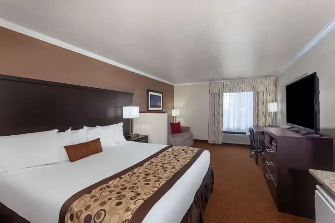 Ramada by Wyndham Moses Lake - Un hôtel 2 étoiles situé en États-Unis ...