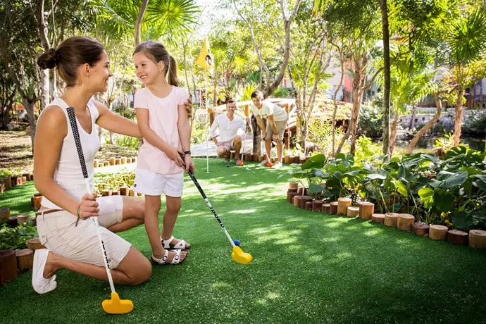 Reserva en línea en Barcelo Maya Caribe All Inclusive Resort (Puerto ...