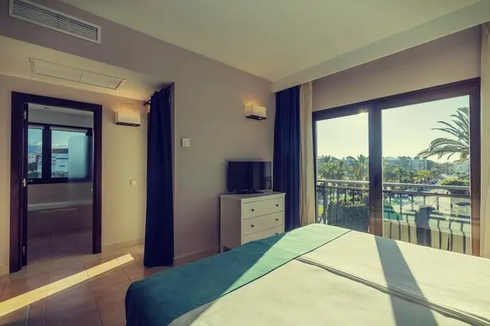 Playa Granada Club Resort (Motril): Exclusive Promotions for 2025