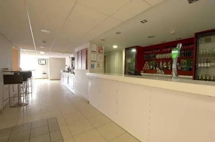 Travelodge Glasgow Braehead (Renfrew, United Kingdom) - Explore the ...