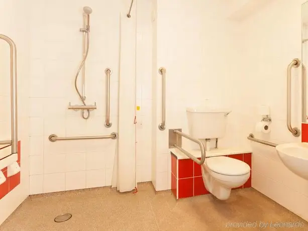 Travelodge Glasgow Braehead (Renfrew, United Kingdom) - Explore the ...