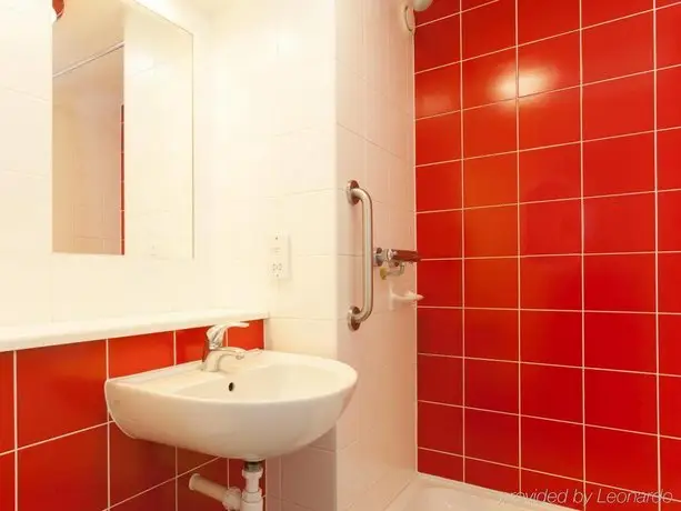 Travelodge Glasgow Braehead (Renfrew, United Kingdom) - Explore the ...