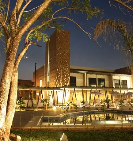 Goditi uno sconto del 10% presso l'hotel a 3 stelle Concepcion Palace ...
