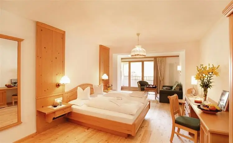 Goditi uno sconto del 10% presso l'hotel a 3 stelle Hotel Mareo ...