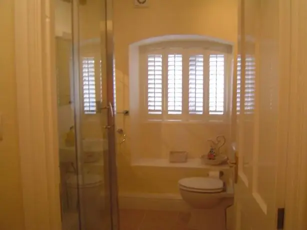 Rowrah Hall Bed & Breakfast (Frizington): Reviews, Photos, and Reservations