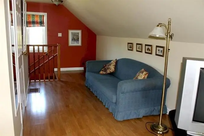 Réservez en ligne avec Mackenzie House B&B by Elevate Rooms (Port ...