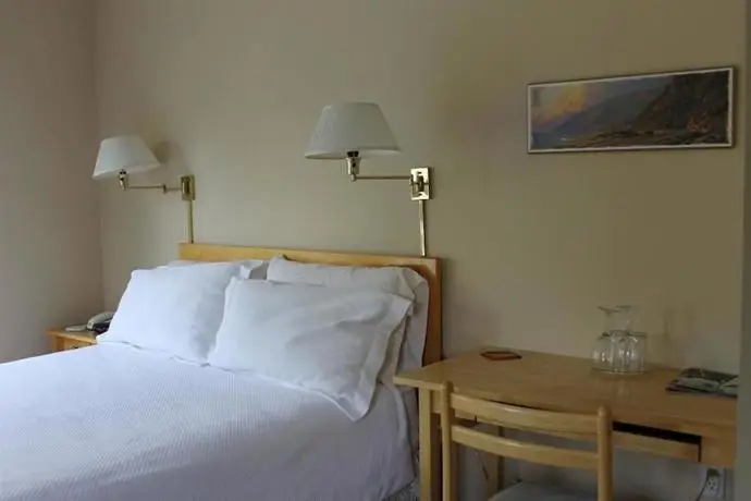 Réservez en ligne avec Mackenzie House B&B by Elevate Rooms (Port ...