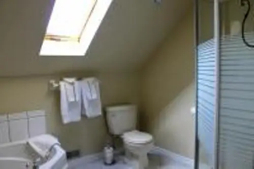 Réservez en ligne avec Mackenzie House B&B by Elevate Rooms (Port ...