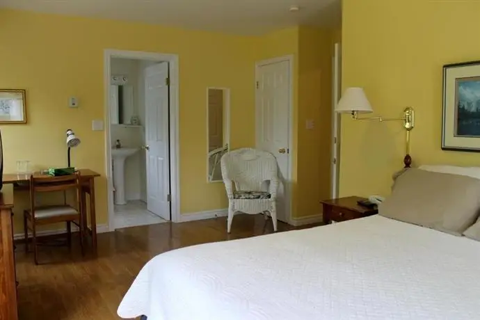 Réservez en ligne avec Mackenzie House B&B by Elevate Rooms (Port ...