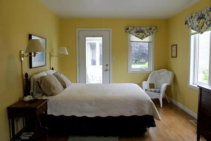 Réservez en ligne avec Mackenzie House B&B by Elevate Rooms (Port ...