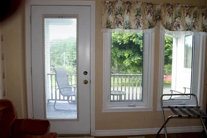 Réservez en ligne avec Mackenzie House B&B by Elevate Rooms (Port ...