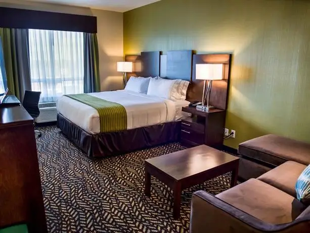 Enjoy a 10% discount at the 3-star Holiday Inn Express & Suites Spruce ...