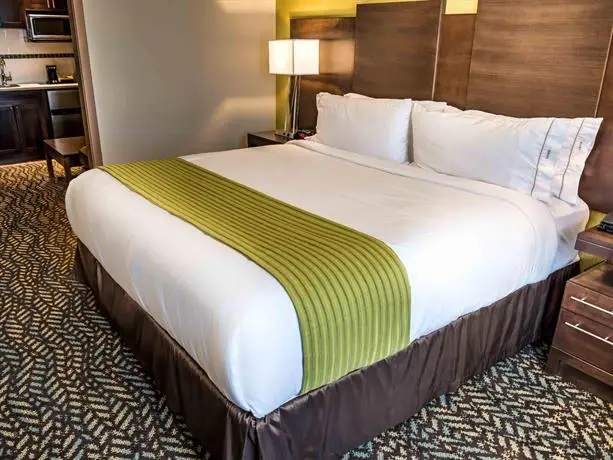 Enjoy a 10% discount at the 3-star Holiday Inn Express & Suites Spruce ...