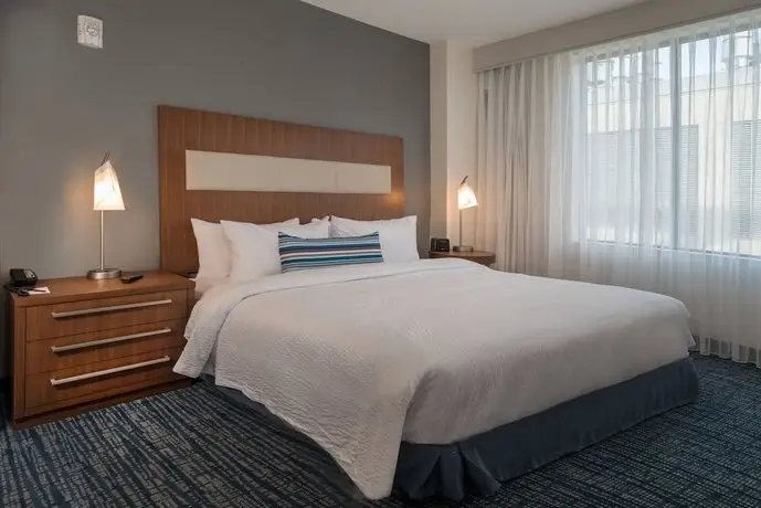 Residence Inn by Marriott Baltimore at The Johns Hopkins Medical Campus ...